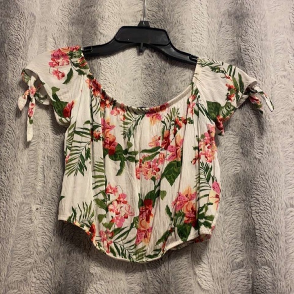 Tops | Its A Pretty Shirt | Poshmark